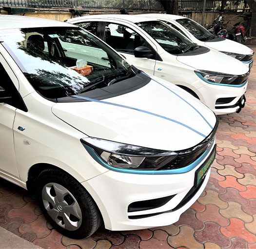 LR Taxi offers top Best Chauffeur-driven luxury car on rent